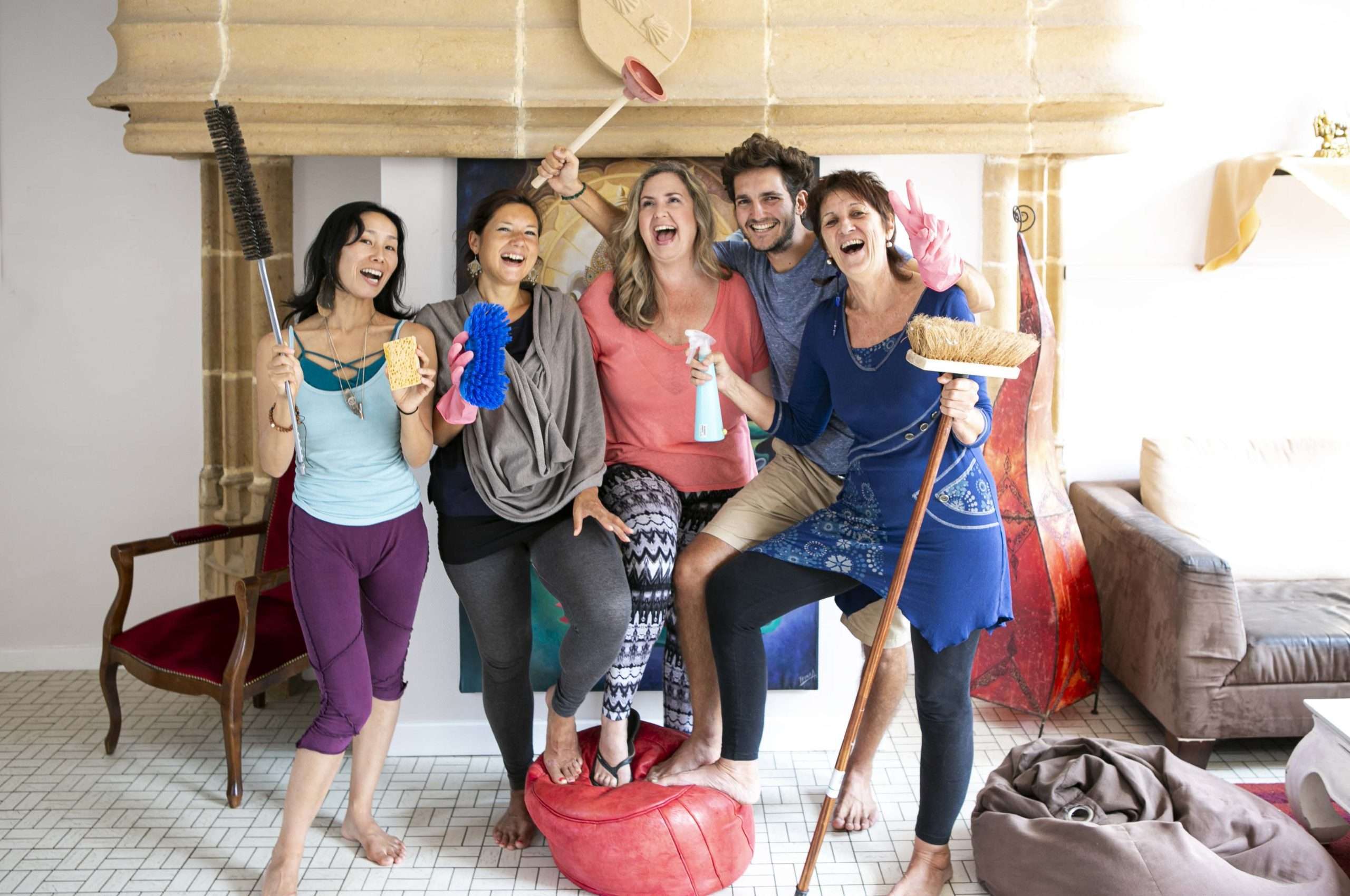 Devenir bénévole pour Hridaya : Karma Yoga | Hridaya Yoga